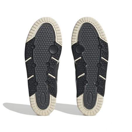 ZAPATILLAS ADIDAS ARIGINALS ADI2000 HQ8697